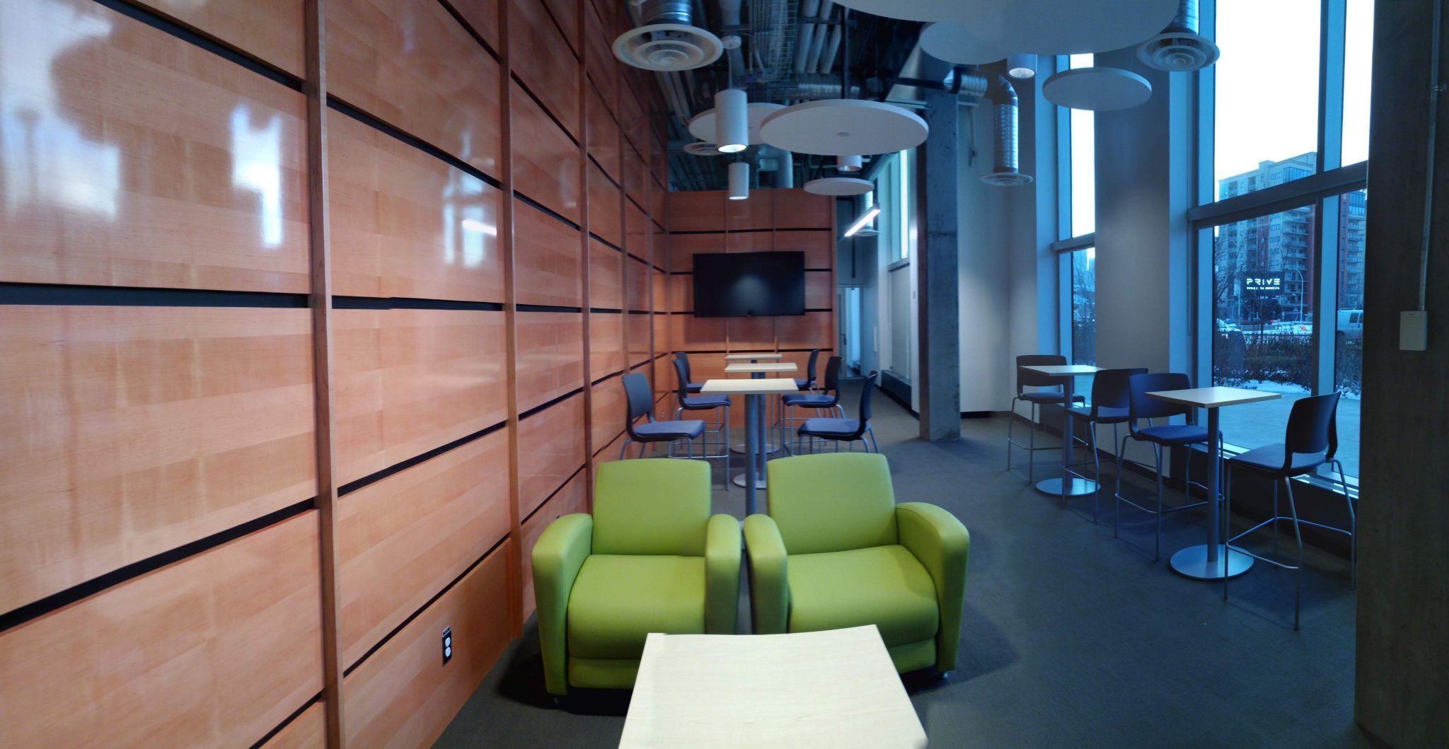 MacEwan University – Television Broadcasting Teaching Studio – “MTV ...